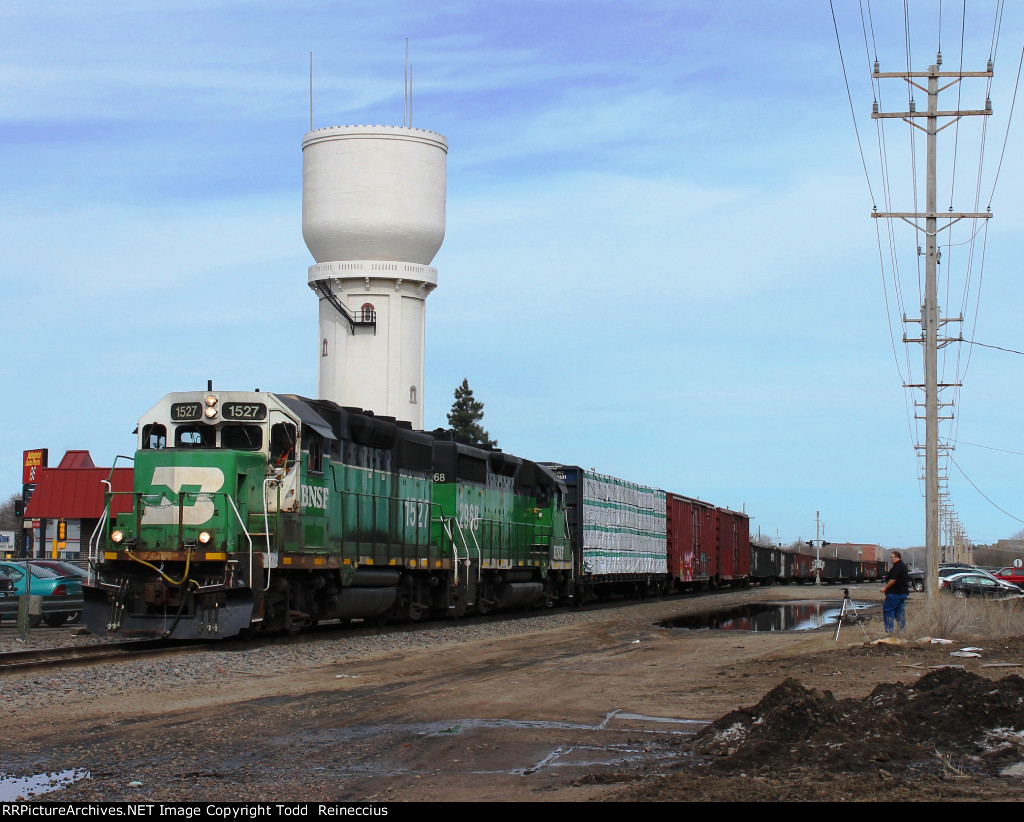 BNSF 1527